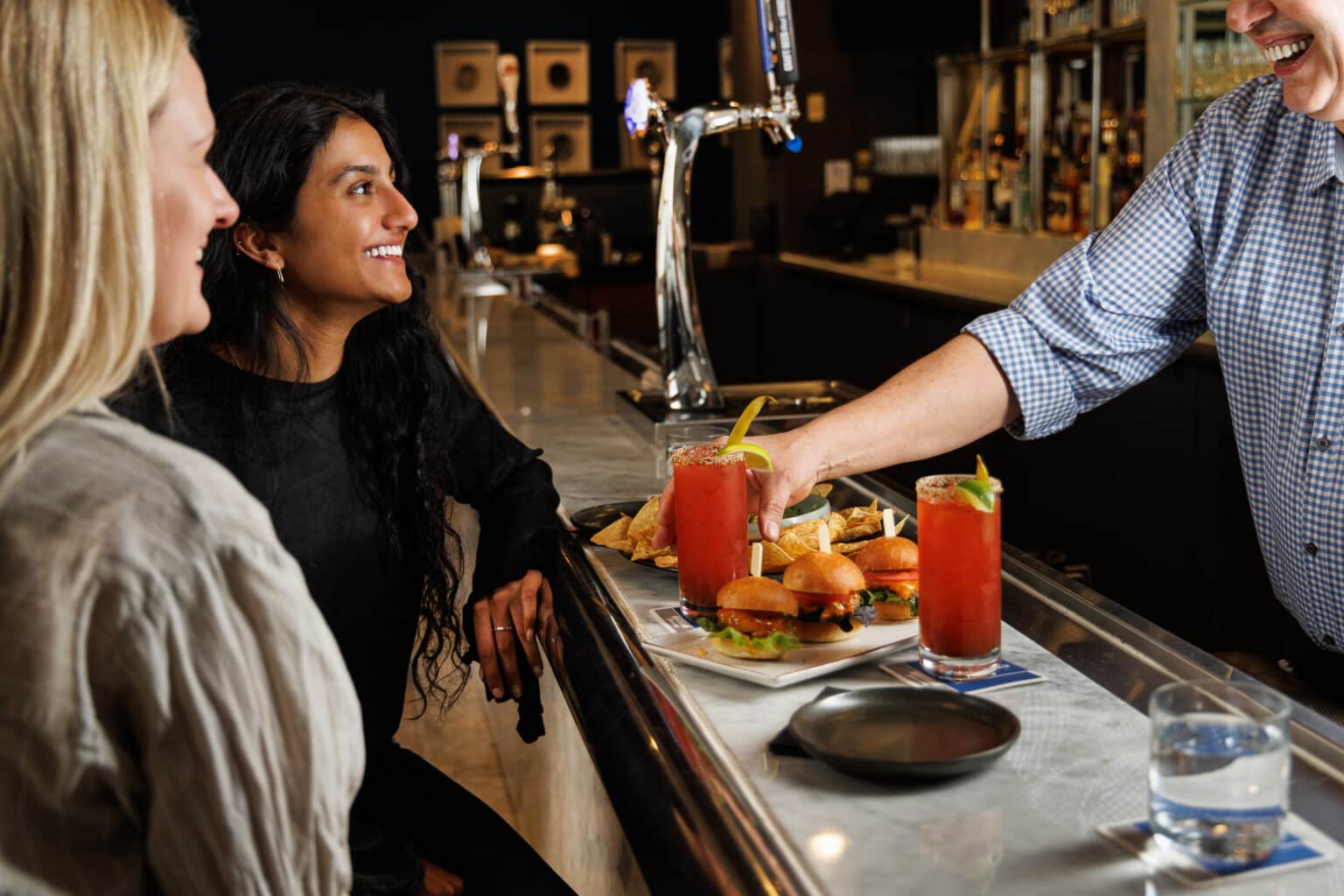 Dining - Novotel Toronto Centre